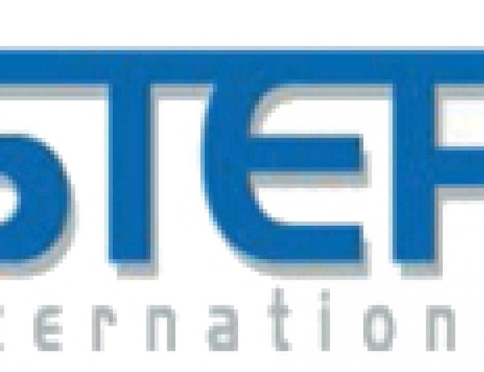 STEP INTERNATIONAL Equipements pour miroitiers et menuisiers